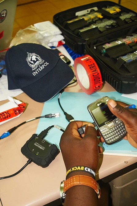 INTERPOL accompagne la transformation numérique des services de police ...
